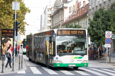 Geneva transportation in tram